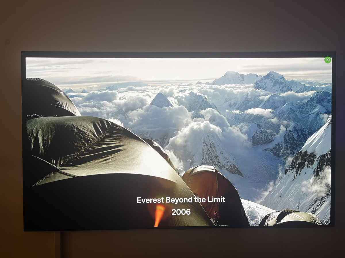 Backdrop screensaver alignment - General/Windows - Emby Community